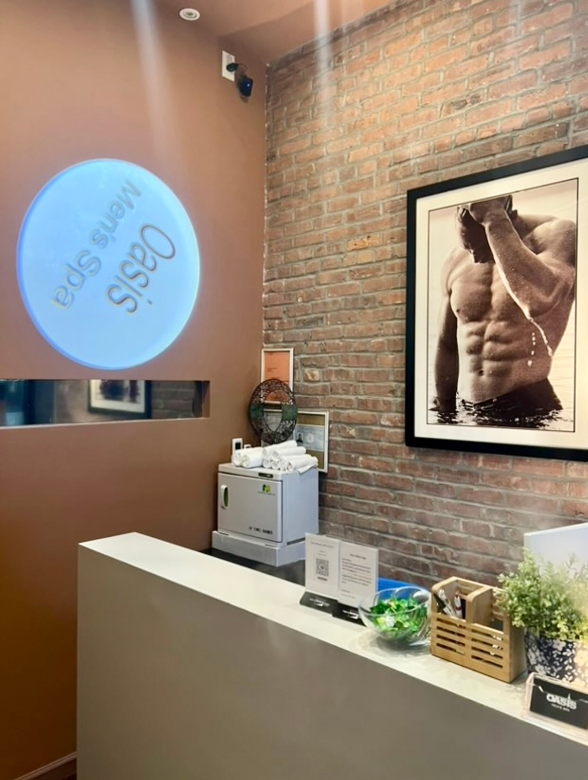 Oasis Men's Spa